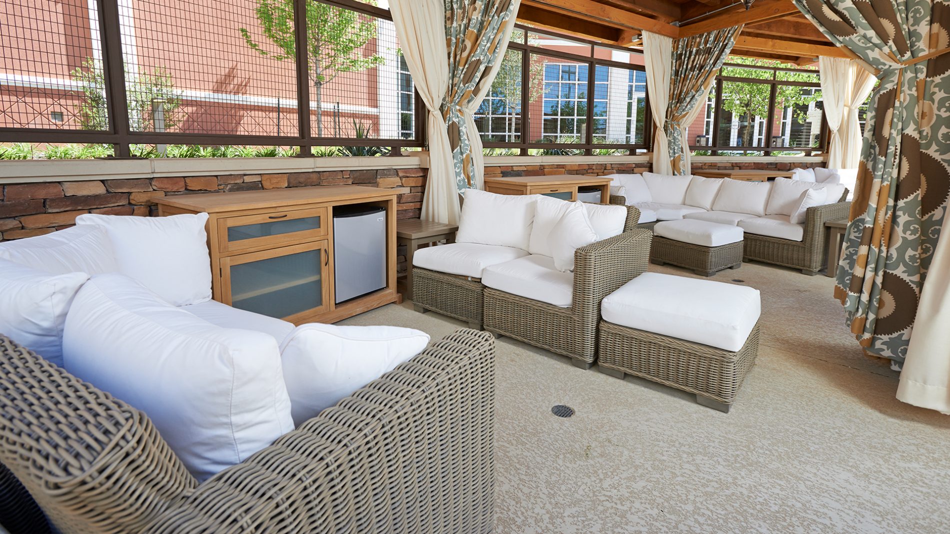 Cabana Rental – WinStar